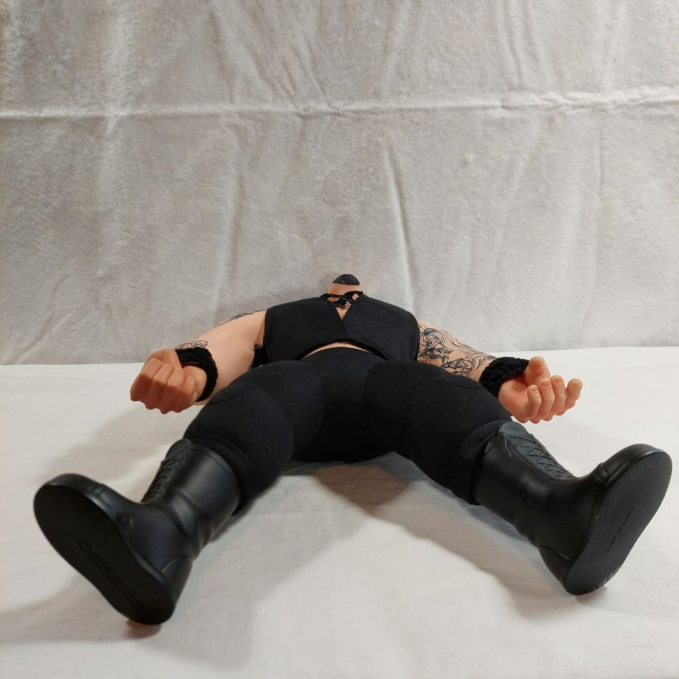 Jakks Pacific Pro Wrestling WWF WWE Undertaker 17" Vinyl Plush Doll ...